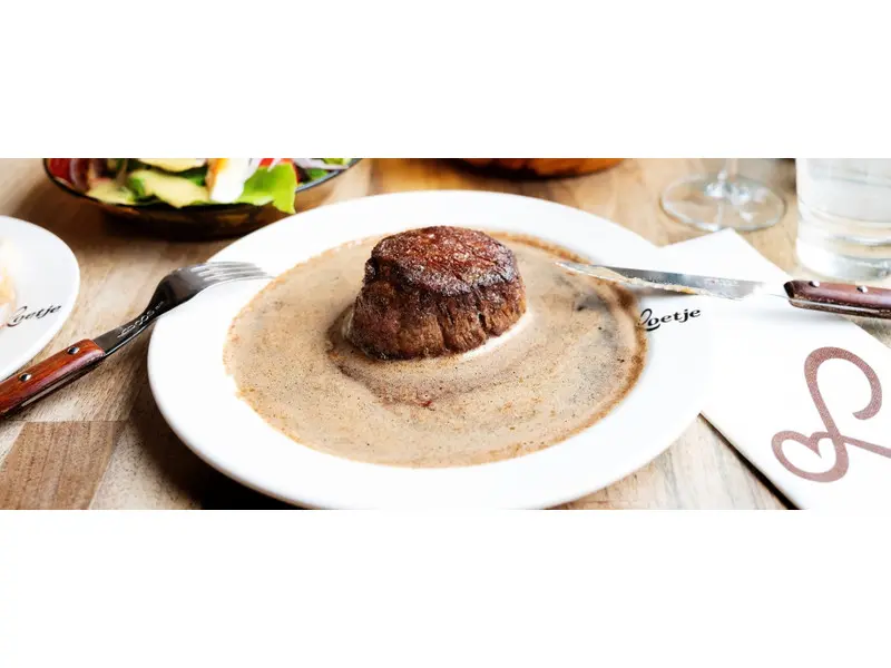 Café Loetje Amsterdam: Deliciosa Comida En Un Lugar único | Despiste Café